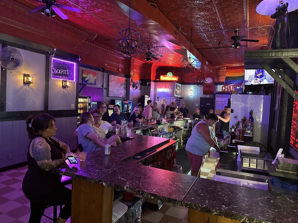 CHANCES R - Updated December 2025 - 417 Jay St, La Crosse, Wisconsin ...