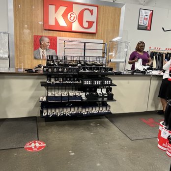 K&G FASHION SUPERSTORE - Updated January 2026 - 35 Photos & 13 Reviews - 243 Lakeshore Pkwy ...