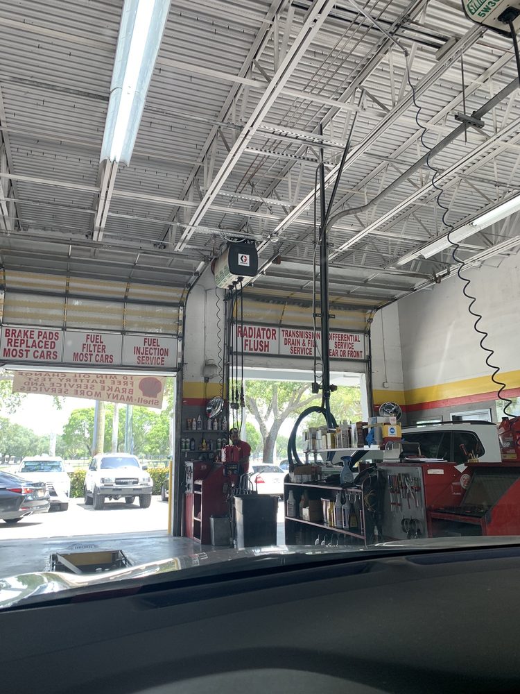 SHELL RAPID LUBE - Updated December 2025 - 24 Reviews - 12600 Pines ...