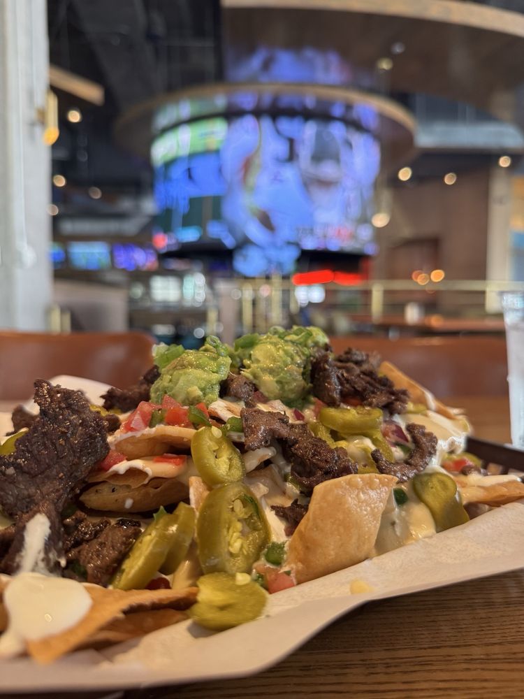 HERO BY HG - Updated January 2025 - 680 Photos & 428 Reviews - 3090 ...