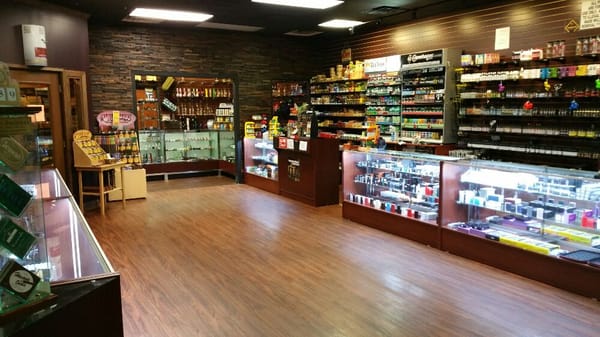 STRATUS SMOKE & VAPE - Updated October 2025 - 33 Photos & 11 Reviews ...