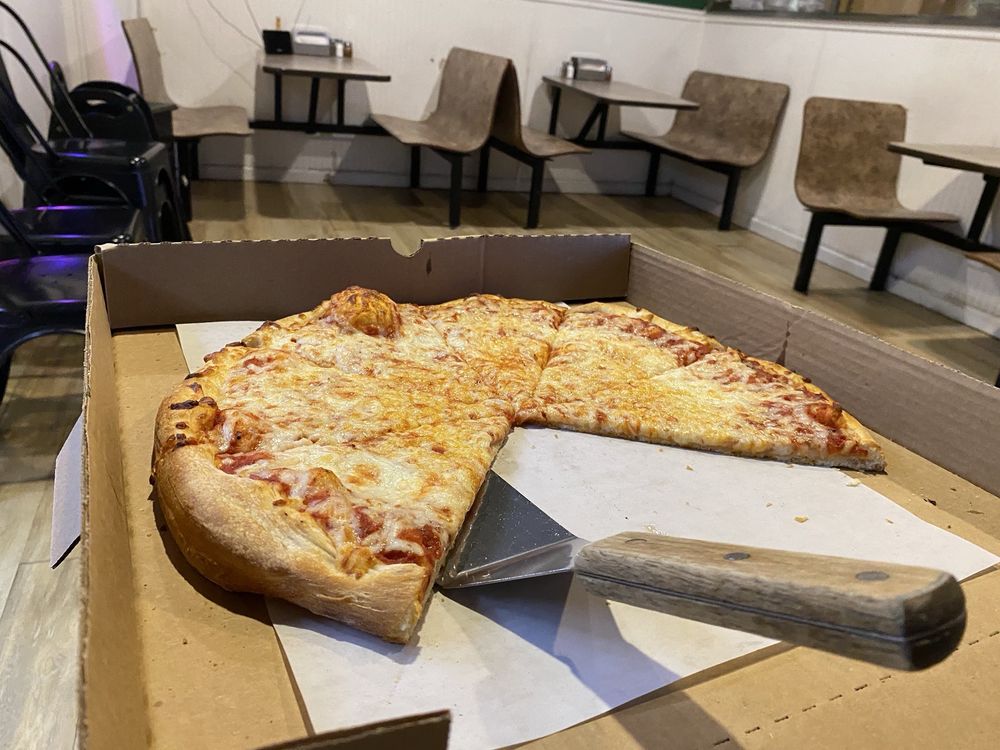 ZUKO PIZZA PASTA - Updated December 2025 - 121 Photos & 293 Reviews ...