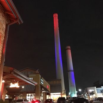 ALAMO QUARRY MARKET - Updated January 2026 - 112 Photos & 80 Reviews ...