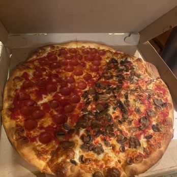 PIZZA KNIGHT - Updated May 2024 - 95 Photos & 48 Reviews - 826 Main St ...