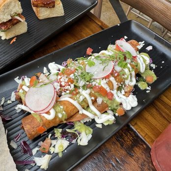 CAL MEX CANTINA - Updated January 2025 - 379 Photos & 330 Reviews - 100 ...