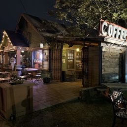 COMMON GROUNDS - Updated June 2025 - 512 Photos & 507 Reviews - 1123 S ...