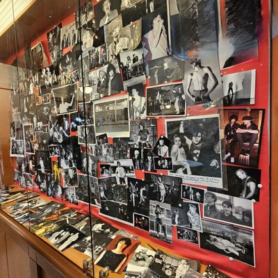 MULTNOMAH COUNTY LIBRARY - Updated October 2025 - 213 Photos & 129 ...