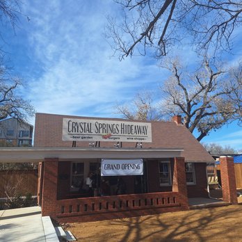 CRYSTAL SPRINGS HIDEAWAY - Updated December 2025 - 110 Photos & 44 ...