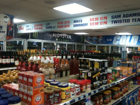 BORDERLINE BEVERAGE - Updated November 2025 - 20 Market St, Somersworth ...