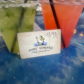 PORT EDWARD RESTAURANT - Updated December 2024 - 294 Photos & 548 ...