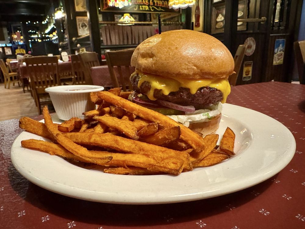 PJ SKIDOOS RESTAURANT - Updated July 2025 - 247 Photos & 402 Reviews ...