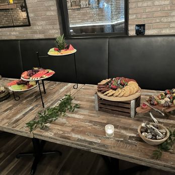 618 - Updated July 2024 - 1081 Photos & 782 Reviews - 618 Park Ave ...