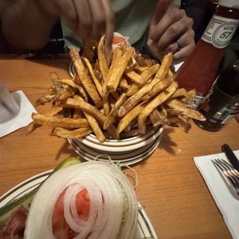 WAG’S RESTAURANT - Updated December 2025 - 129 Photos & 229 Reviews ...