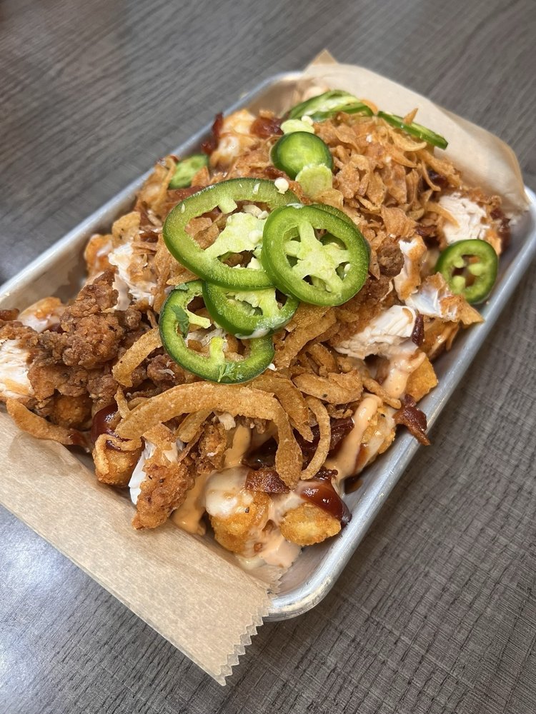 DISCO CHICKEN - Updated July 2025 - 14 Photos - 212 E State St ...