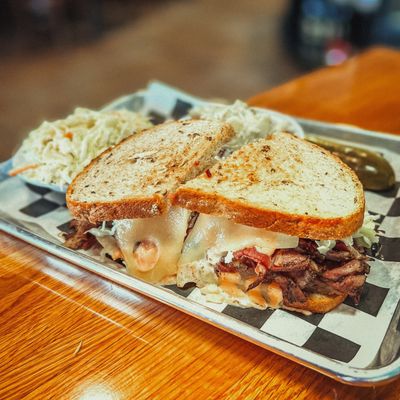 PICKLES NEW YORK DELI - Updated December 2025 - 607 Photos & 463 ...