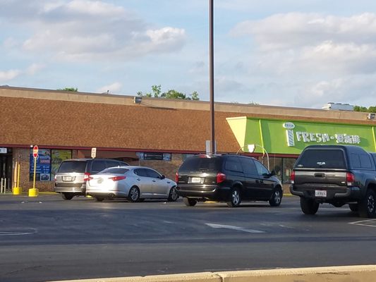 IFRESH MARKET - 296 Photos & 115 Reviews - 2415 E Colonial Dr, Orlando ...