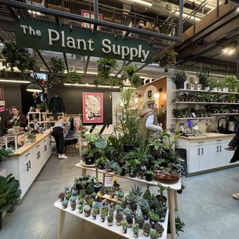 BREWHALLA - Updated January 2026 - 119 Photos & 56 Reviews - 1702 1st ...