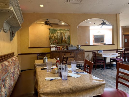 CRACKERS & CO. CAFE - 548 Photos & 729 Reviews - 535 W Iron Ave, Mesa ...