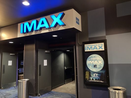 CINEPLEX CINEMAS- ANCASTER - Updated October 2025 - 46 Photos - 771 ...