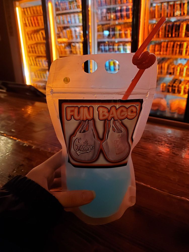 GARAGE FISHTOWN - 59 Photos & 129 Reviews - 100 E Girard Ave ...