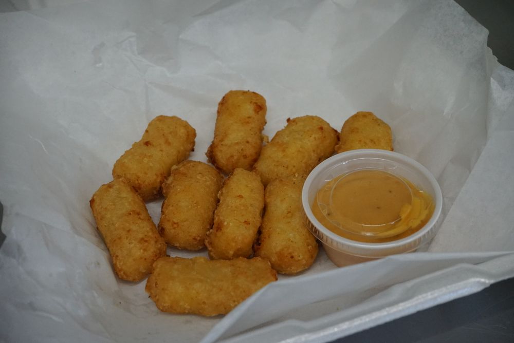 CHASIN CHICKEN - Updated November 2025 - 21 Photos - 10 Reviews - 2200 ...