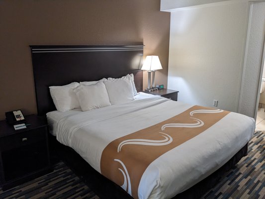 QUALITY INN & SUITES DENVER INTERNATIONAL AIRPORT - Updated December ...