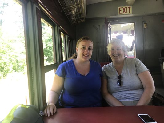 WINNIPESAUKEE SCENIC RAILROAD - Updated October 2024 - 13 Photos & 27 ...