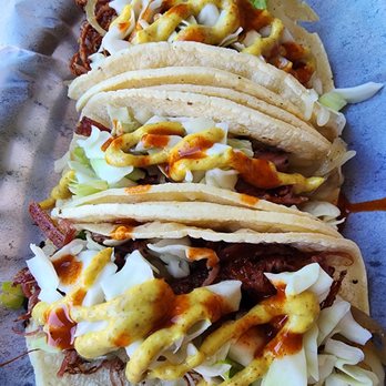 HOOLIGANS BAR AND BISTRO - Updated November 2025 - 37 Photos & 31 ...