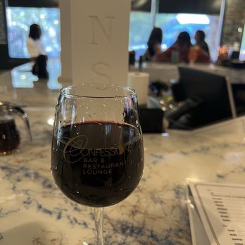 CONFESSIONS BAR & RESTAURANT LOUNGE - Updated January 2026 - 17 Photos ...