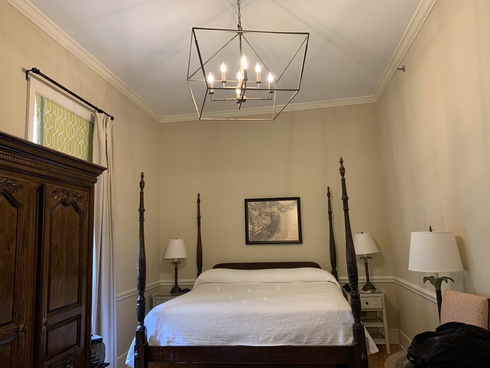 KINGS COURTYARD INN - Updated July 2024 - 88 Photos & 55 Reviews - 198 ...