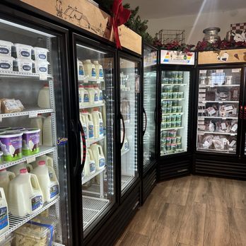 HIGH LAWN FARM - Updated October 2025 - 196 Photos & 68 Reviews - 535 ...