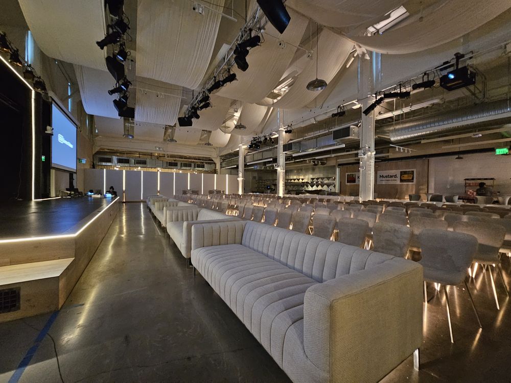 TECH4U - Updated December 2025 - 19 Photos & 13 Reviews - 1275 4th St ...