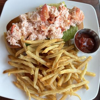 ROCKFISH - Updated June 2025 - 148 Photos & 185 Reviews - 11 N Water St ...