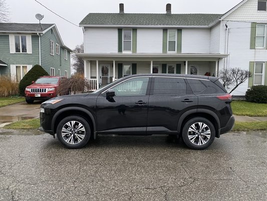 INTERSTATE NISSAN - Updated December 2025 - 53 Photos & 10 Reviews ...