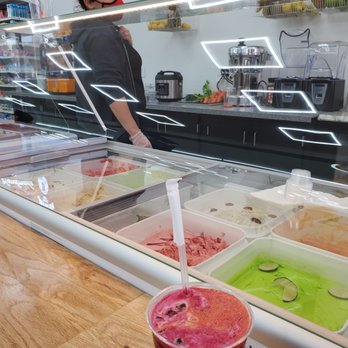 MIDTOWN MARKET - Updated October 2025 - 34 Photos & 15 Reviews - 3967 ...