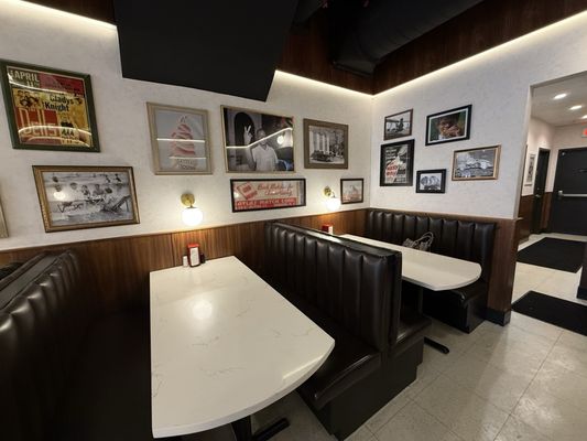 MILKMAN - Updated January 2026 - 327 Photos & 207 Reviews - 1106 Race ...