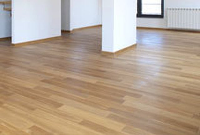 LAMB & POMFRETT FLOORING - Updated January 2025 - 44 Parkfields, Harlow ...