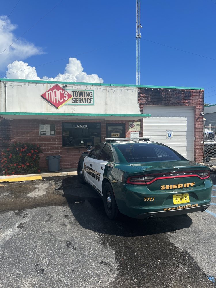 MAC’S TOWING SERVICE - Updated January 2026 - 28 Reviews - 418 SW 2nd ...