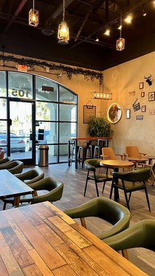 LA LUNA TEA AND DESSERT BAR - 159 Reviews & 481 Photos - 9310 S Eastern ...