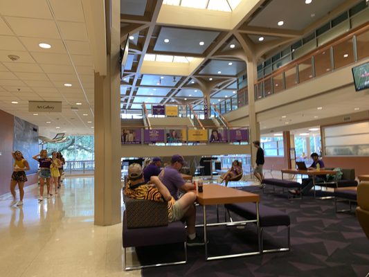 LSU STUDENT UNION - 33 Photos & 15 Reviews - 310 Lsu Student Union ...