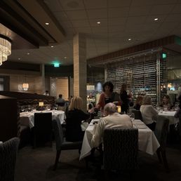 EDDIE V’S PRIME SEAFOOD - Updated January 2026 - 437 Photos & 161 Real ...