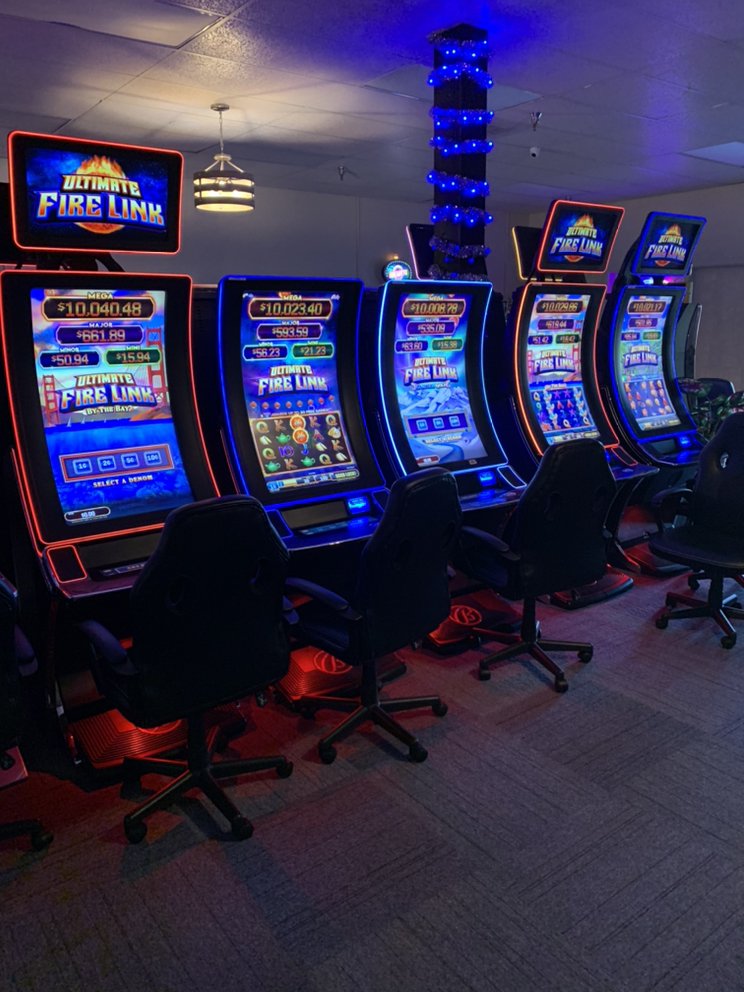 ROYAL SANDS ARCADE - Updated August 2025 - 12 Photos - 15271 McGregor ...