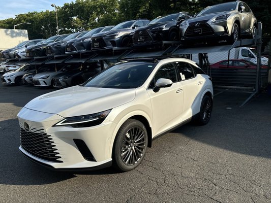 LEXUS OF BROOKLYN - Updated December 2025 - 46 Photos & 134 Reviews ...