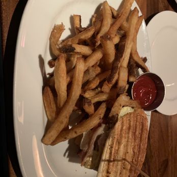 MARLOW’S TAVERN - Updated April 2025 - 324 Photos & 349 Reviews - 2200 ...