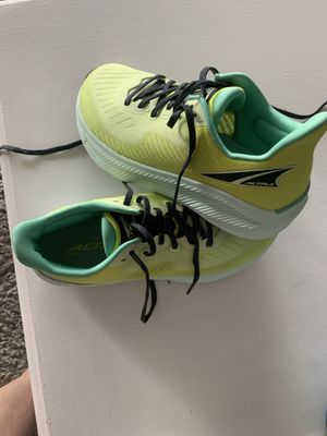 RUNNING LAB - Updated December 2025 - 14 Photos & 40 Reviews - 409 W ...