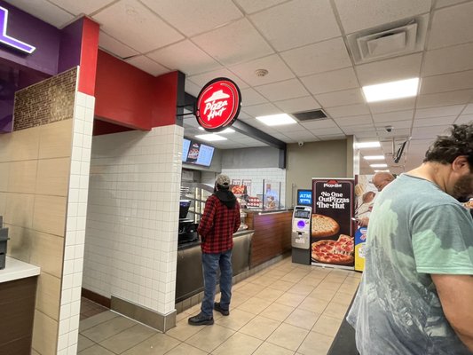 PIZZA HUT EXPRESS - Updated November 2025 - 4265 Guasti Rd, Ontario ...