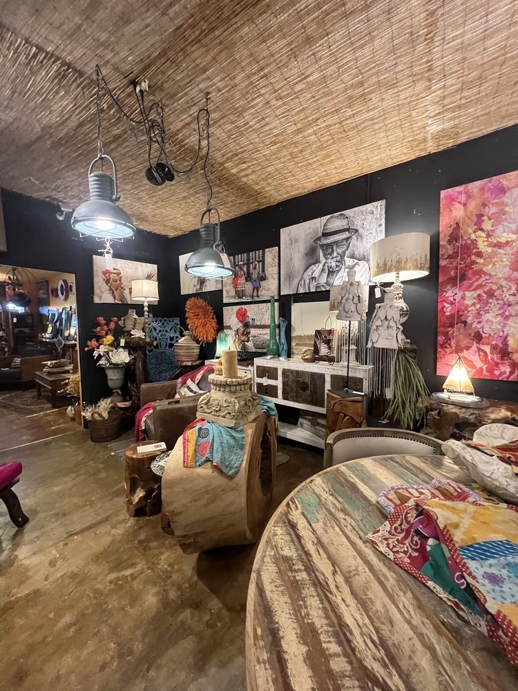 TREEHOUSE GALLERY - Updated January 2026 - 124 Photos & 26 Reviews ...