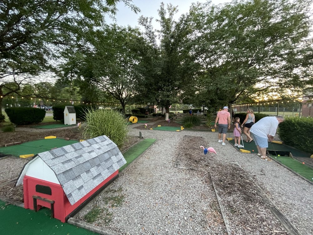 CRAFTON MINI GOLF - Updated July 2024 - Noblestown Rd, Pittsburgh ...