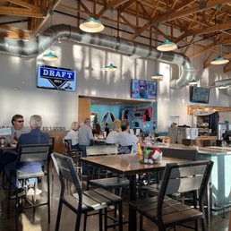 FINN’S DOCKSIDE BAR & GRILL - Updated December 2025 - 520 Photos & 310 ...