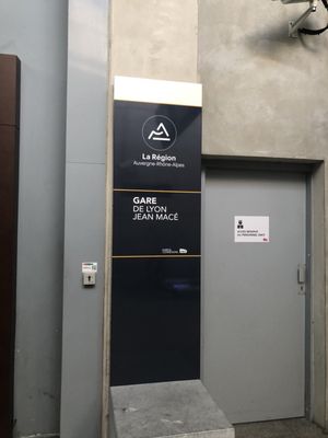 GARE DE JEAN MACÉ - 13 Photos - Place Jean Macé, Lyon, France - Yelp